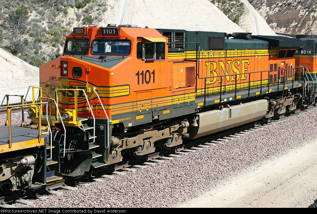 BNSF 1101